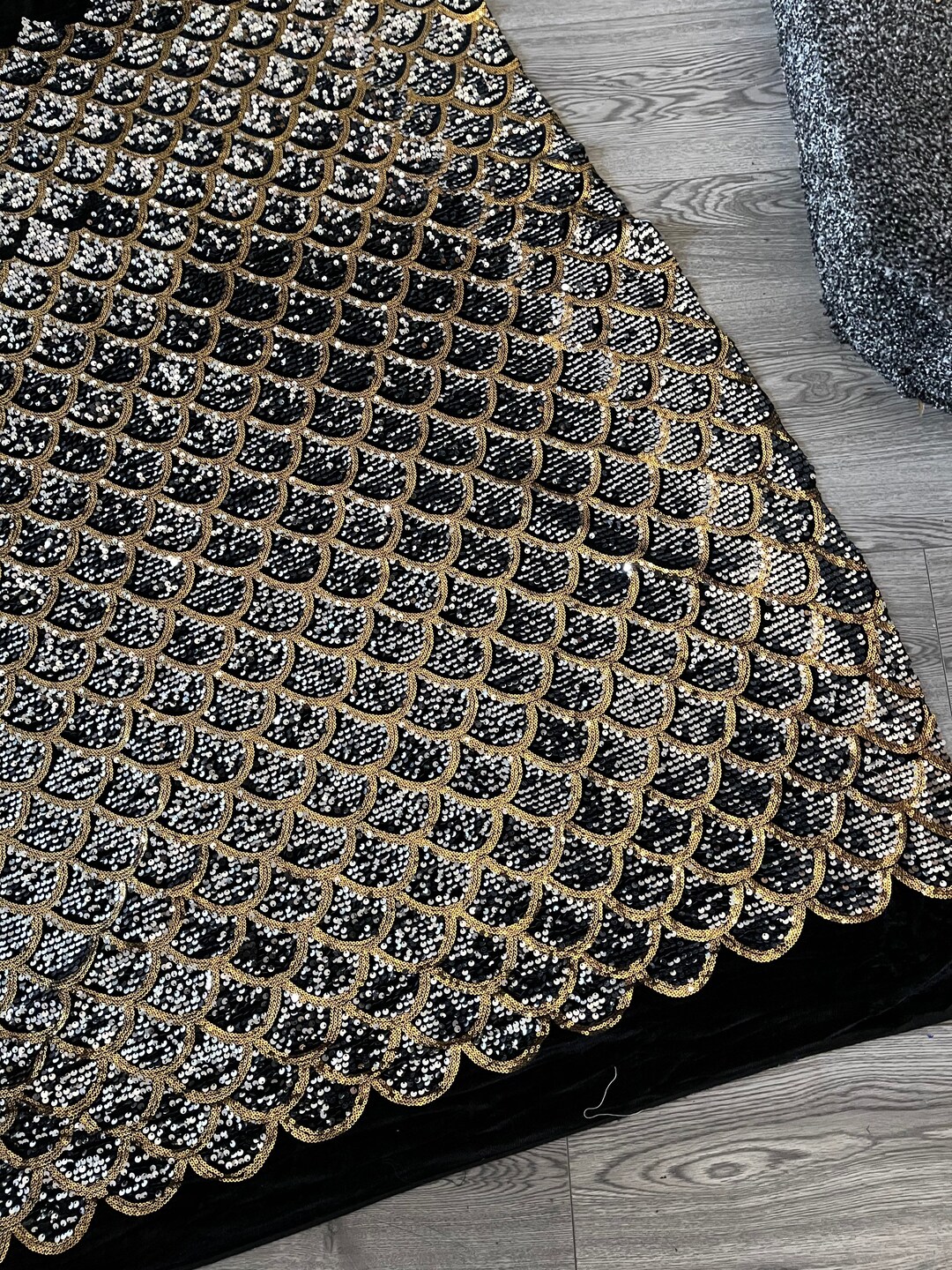 20 Black Gold Fish Scale Desigen Party Bridal Velvet Sequin - Etsy