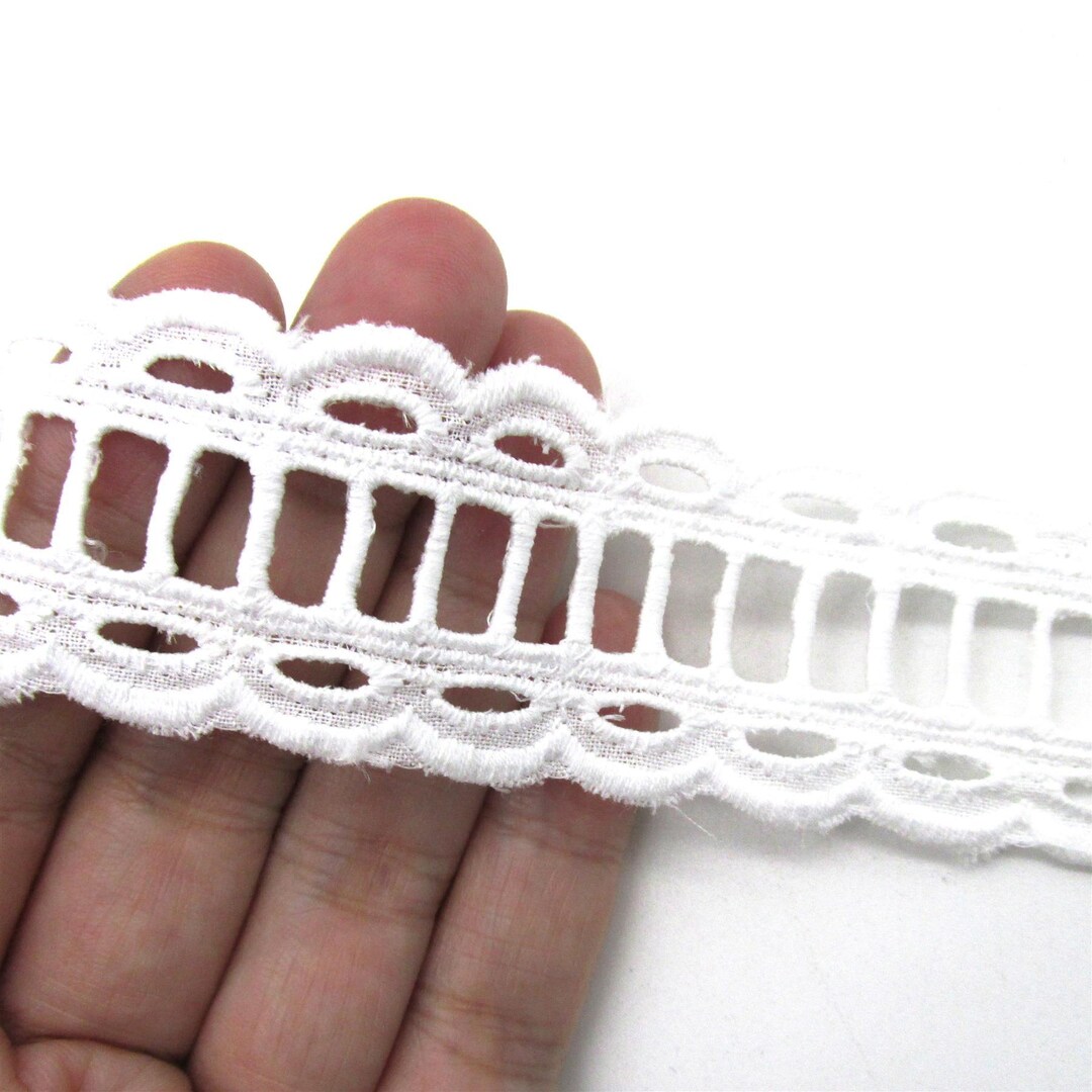Double Scalloped Cotton Rich Ladder Braid - White - 37mm - by the Metre ...