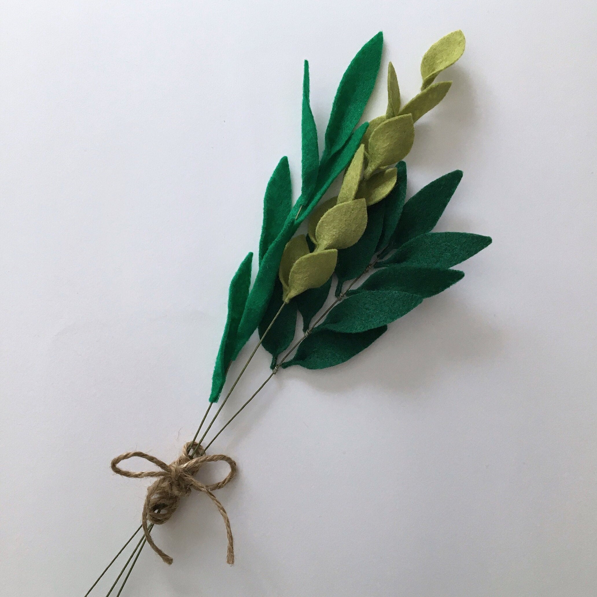 Small Felt Greenery Branch - Etsy