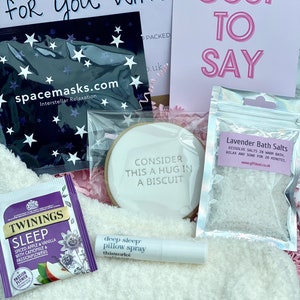 Sleep Letterbox Gift Rest & Relaxation Deluxe Pamper Hamper Wellbeing ...