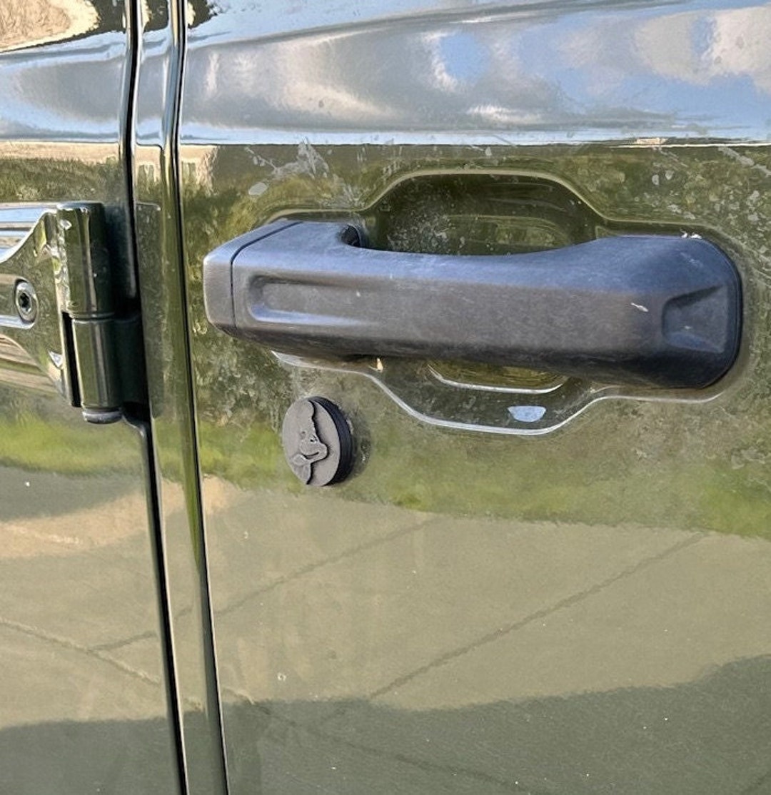 Mermaid in 3D - Black - for Jeep Wrangler JK/JKU/JL Key Lock Cap Hole ...