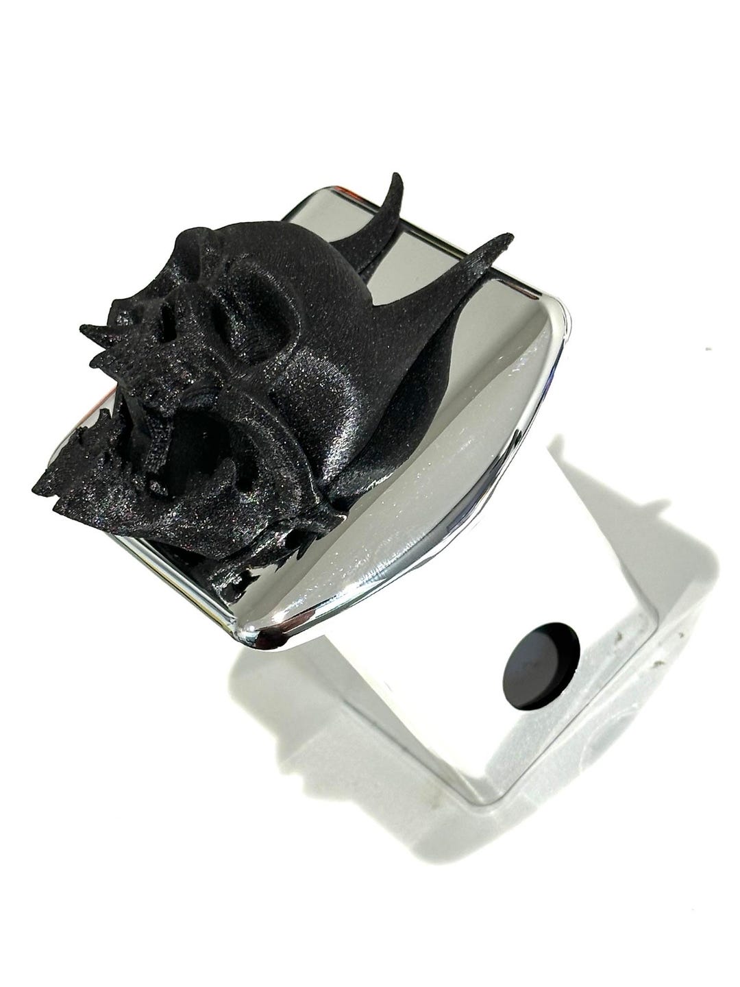 Oni Skull With Fangs in 3D Chrome W Various Colors 2 Inch Trailer Hitch ...