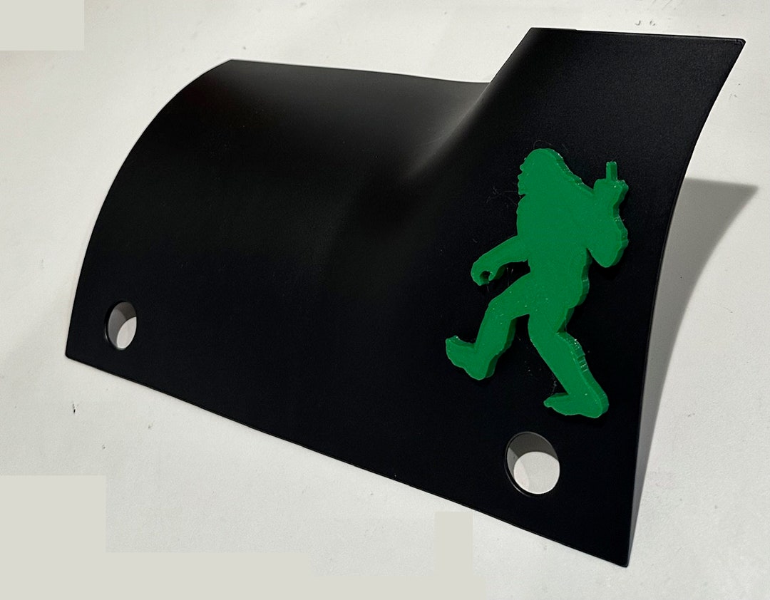 Bigfoot Middle Finger in 3d Blk W Green for Jeep JL JLU & Jeep ...