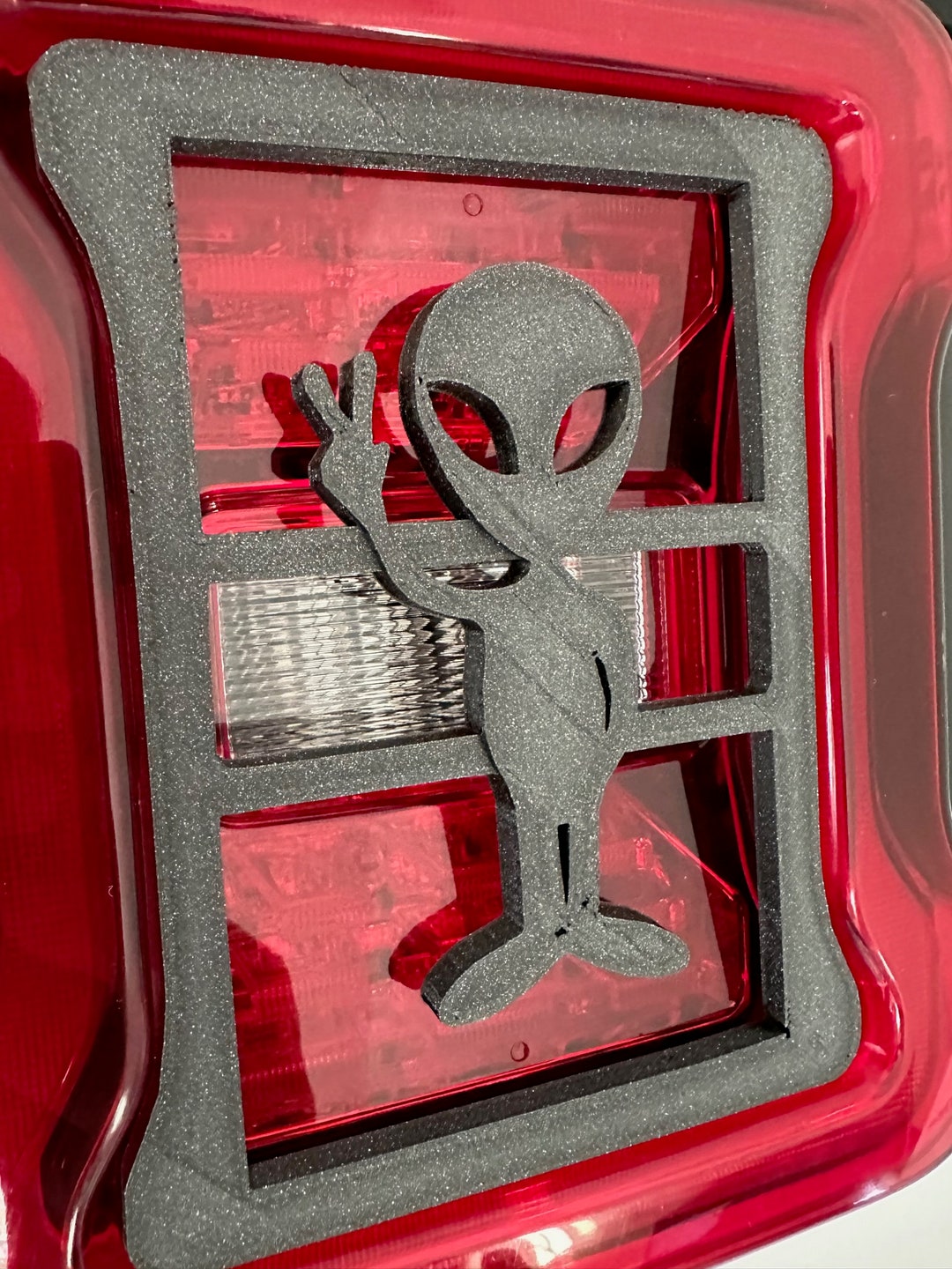 Alien Peace Sign in 3D for Jeep Wrangler Led Version JK/JKU/JL Rear ...