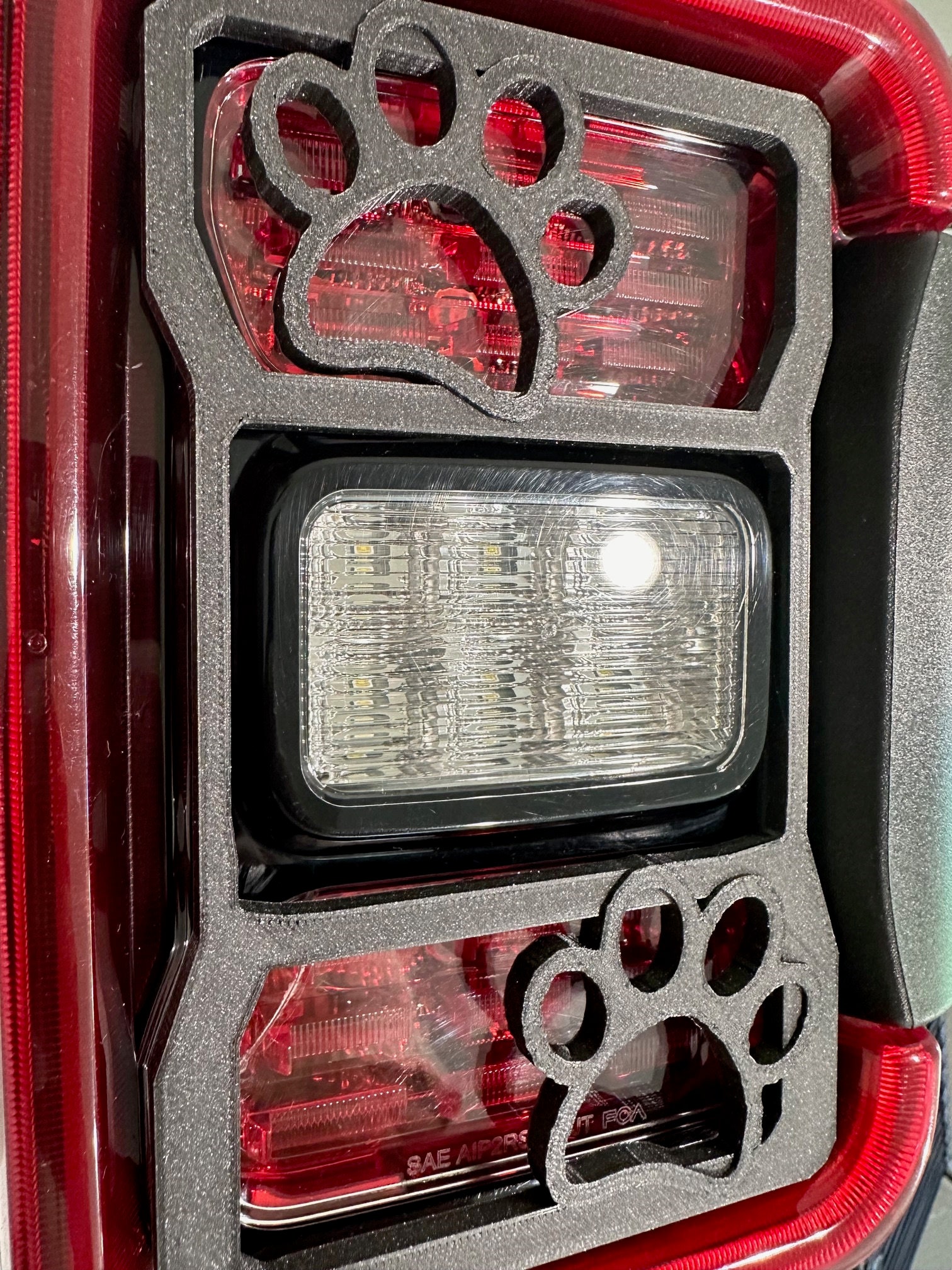 Jeep dog paw tail light covers store