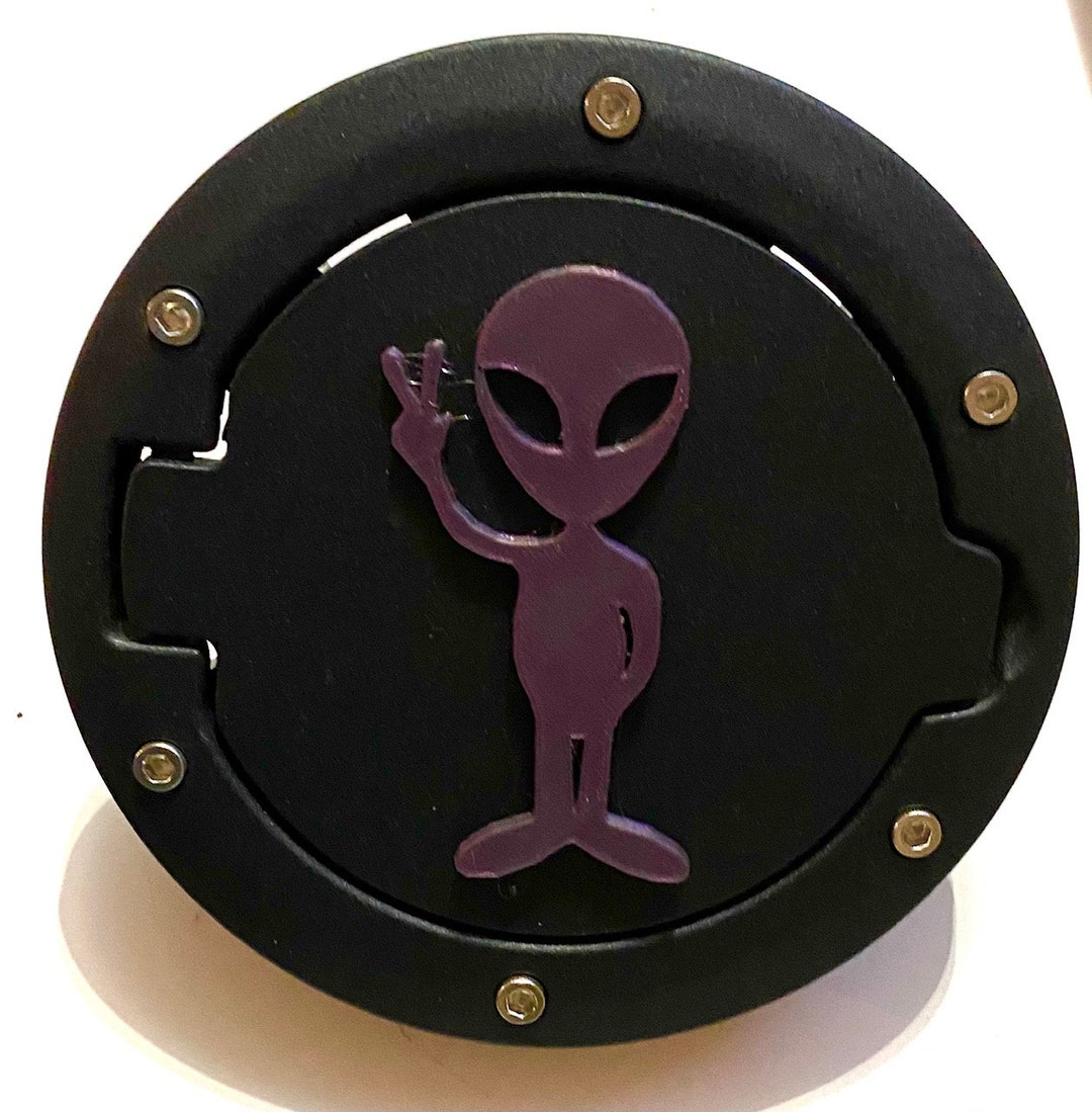 Alien Martian With Peace Sign in 3D Black W Purple for Jeep JK/JKU Flag ...