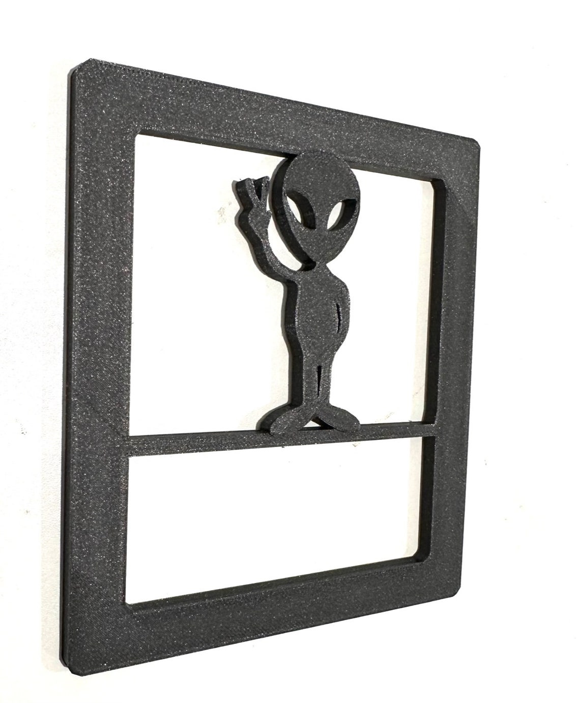 Alien Martian Peace Sign in 3D - Black for Jeep Wrangler JK/JKU/JL Rear ...