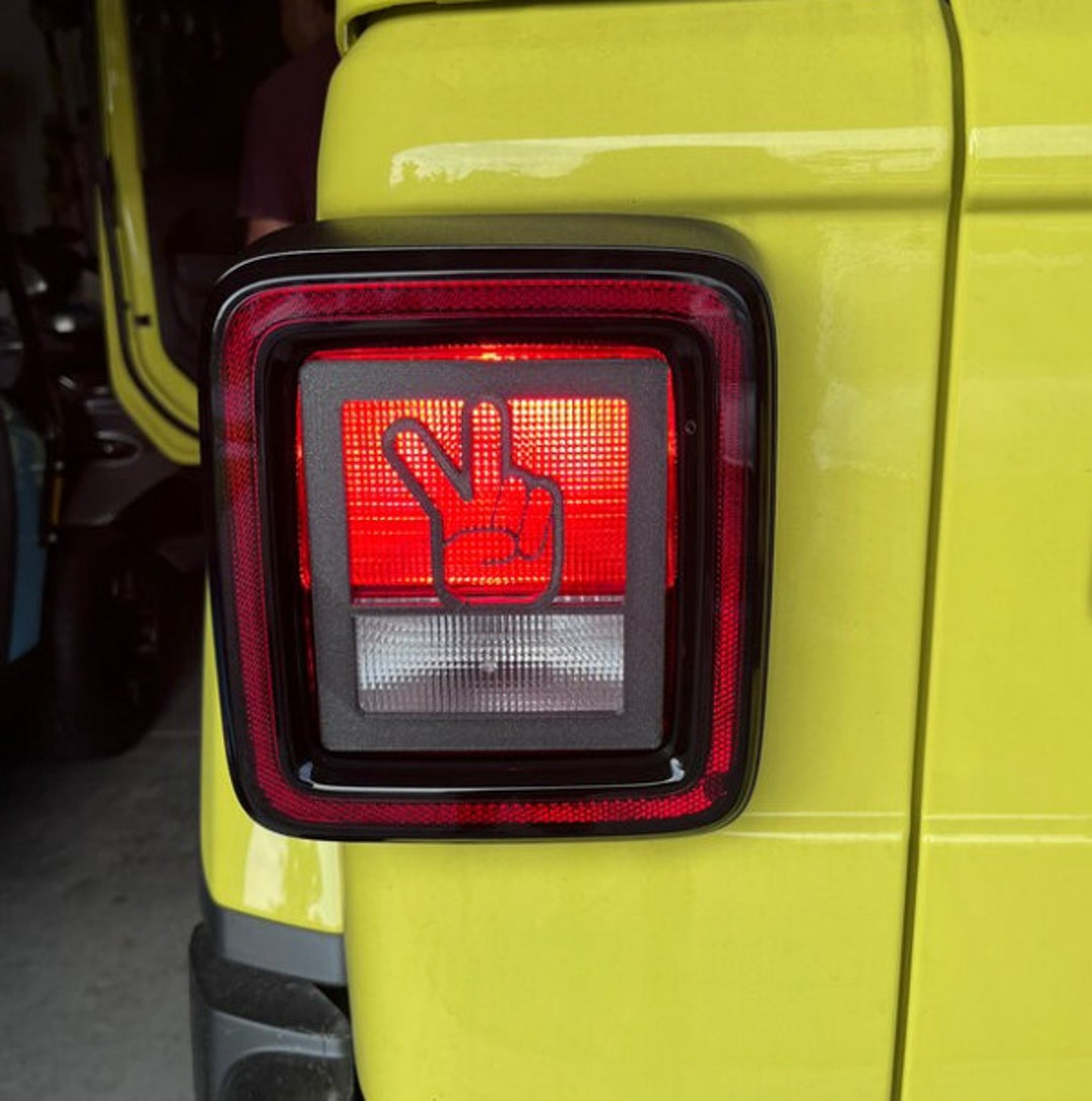 Peace Fingers Jdm Style in 3D - Black for Jeep Wrangler JK/JKU/JL Rear ...