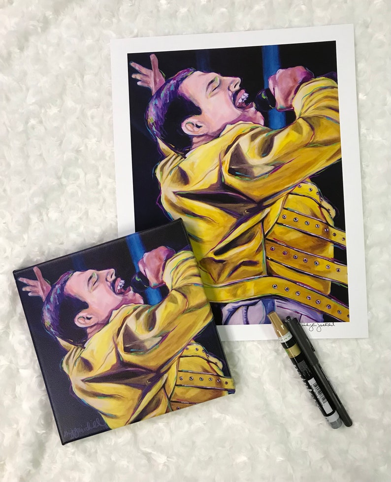 Freddie Mercury Queen-iconic Singer-yellow Jacket-live Aid- in an 11 ...