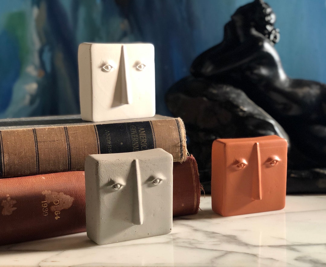 Statue ABSTRACT FACE ‘ALPHA’, Home Decor Colored Cement Sculpture ...