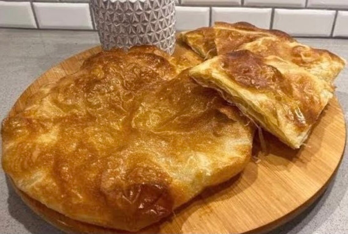 Feteer Meshaltet Whole Pie - Etsy