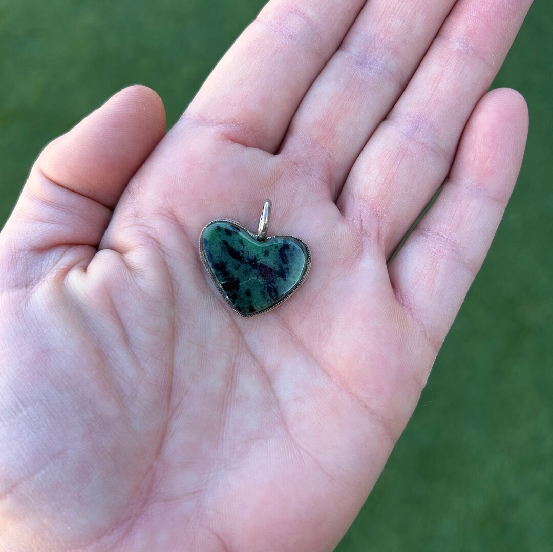 Handmade Ruby in Zoisite Heart Pendant - Etsy