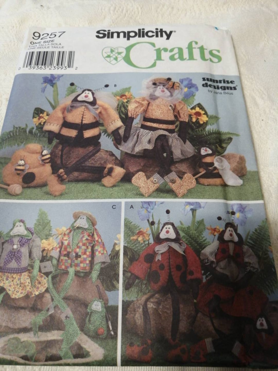 Uncut Vintage 9257 Simplicity Garden Friends and Clothes - Etsy