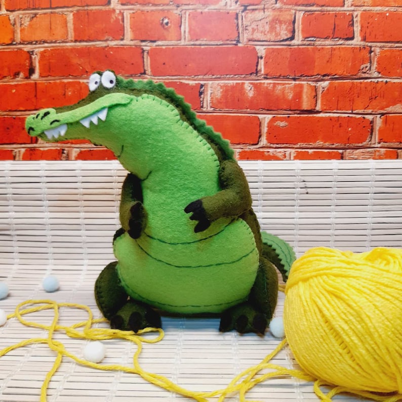 Crocodile Sewing Pattern, Felt Alligator Pattern, Sew by Hand a Felt ...