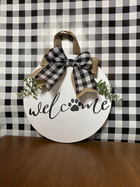 Welcome Paw Print Door Hanger - Etsy