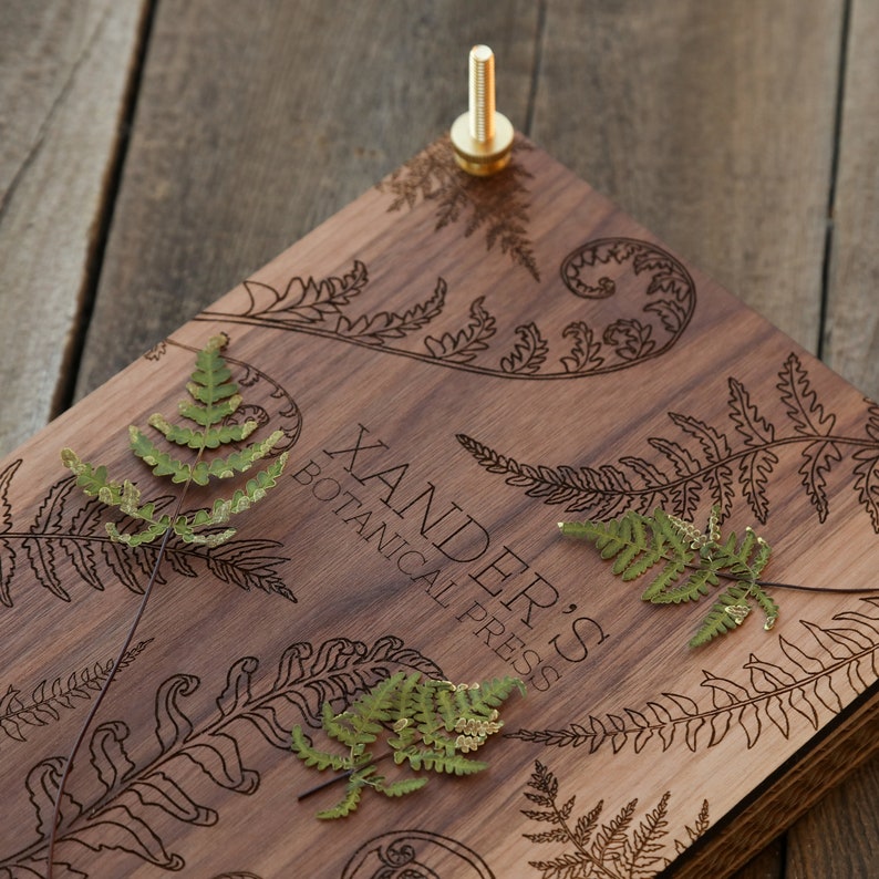 Flower Press With Fern Design-personalized Botanical Herbarium - Etsy