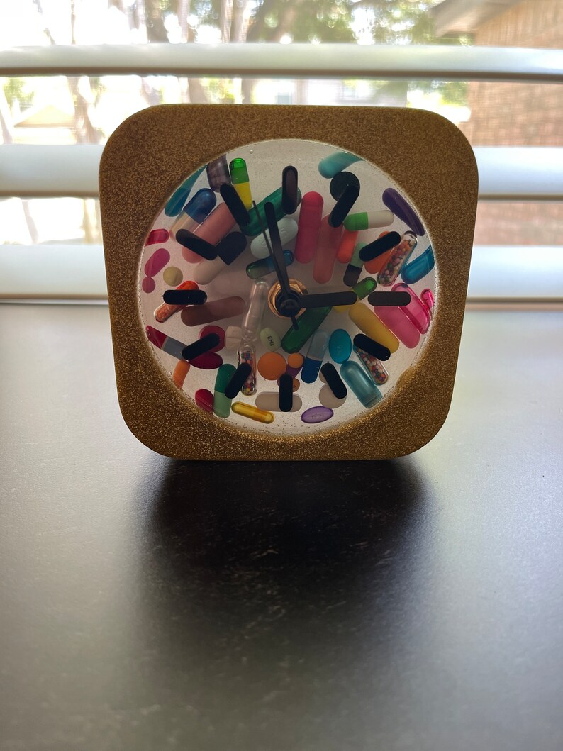 Gold Glitter Chill Pill Desk Clock - Etsy