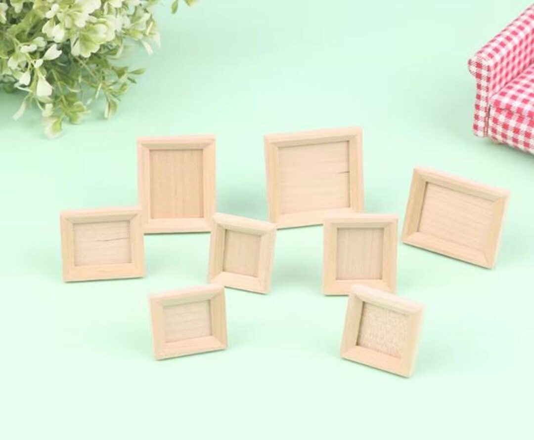 1 Pc Miniature Wood Photo Frame | Miniatures Picture Frame for Doll ...