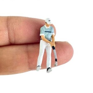 1pc Miniature Figurine Golf Players, People Playing Golf Diorama 1:64 ...