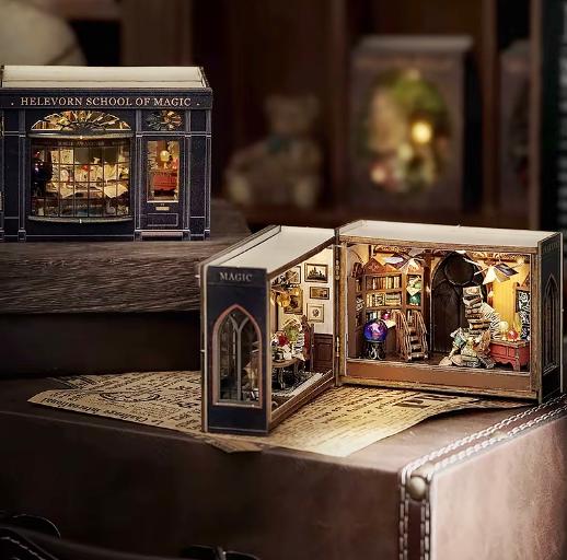 DIY Miniature Magic School Kit | Miniature Wizard School | Miniatur ...