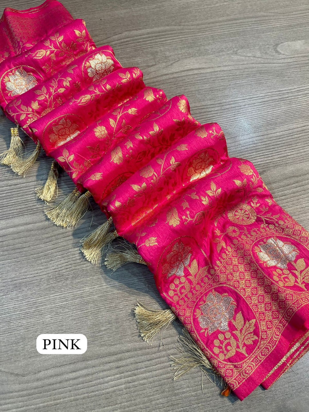 Dola Silk Saree With Rich Zari and Minakari Woven Pallu Pairs With ...