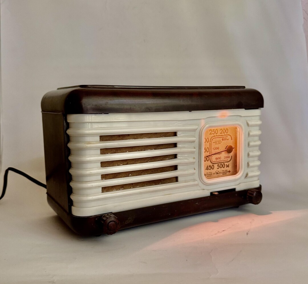 Vintage Soviet Radio "moskvich" 1950. Rare Radio USSR. Tube Radio - Etsy