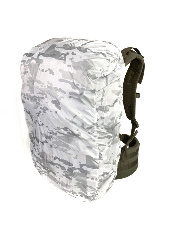 White Winter Camouflaged Militaria Multicam Alpine Co… - Gem