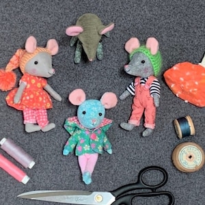 A PDF Tutorial for a Mouse and Clothes Making, Mice, Dollhouse ...
