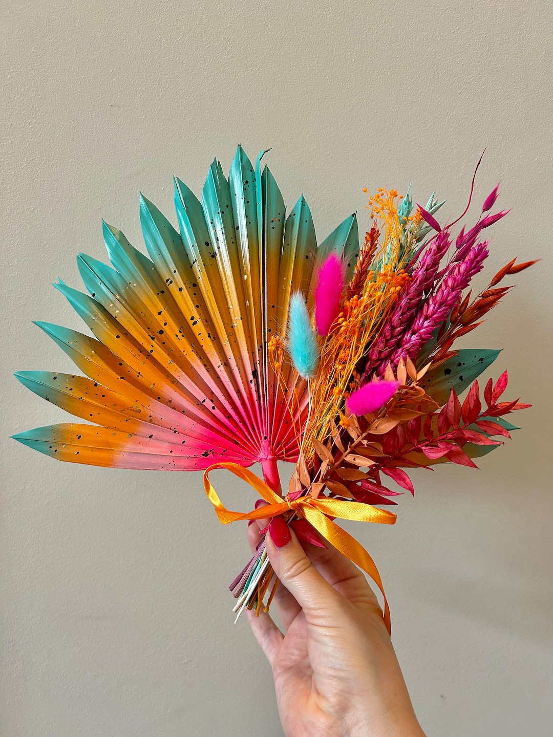 Bright Palm Spear Flower Cake Topper, Palm Spear Dried Flower Toppers ...