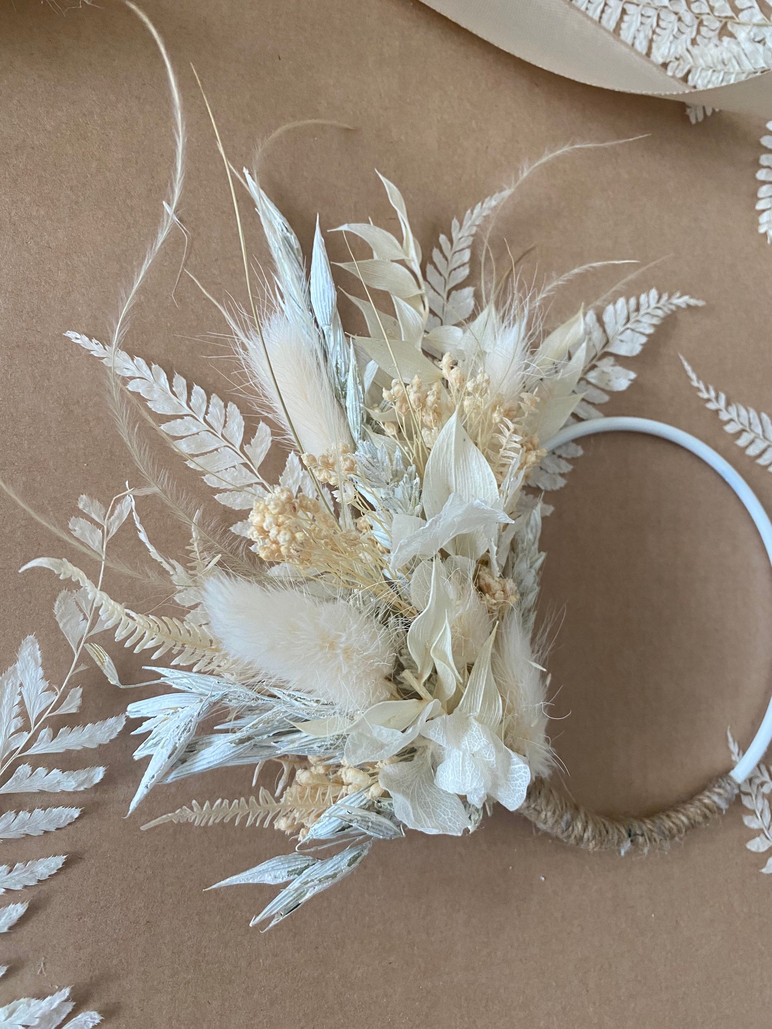 Cream Dried Flower Cake Hoop, Wedding Cake Decor, Dried Flower Cake ...