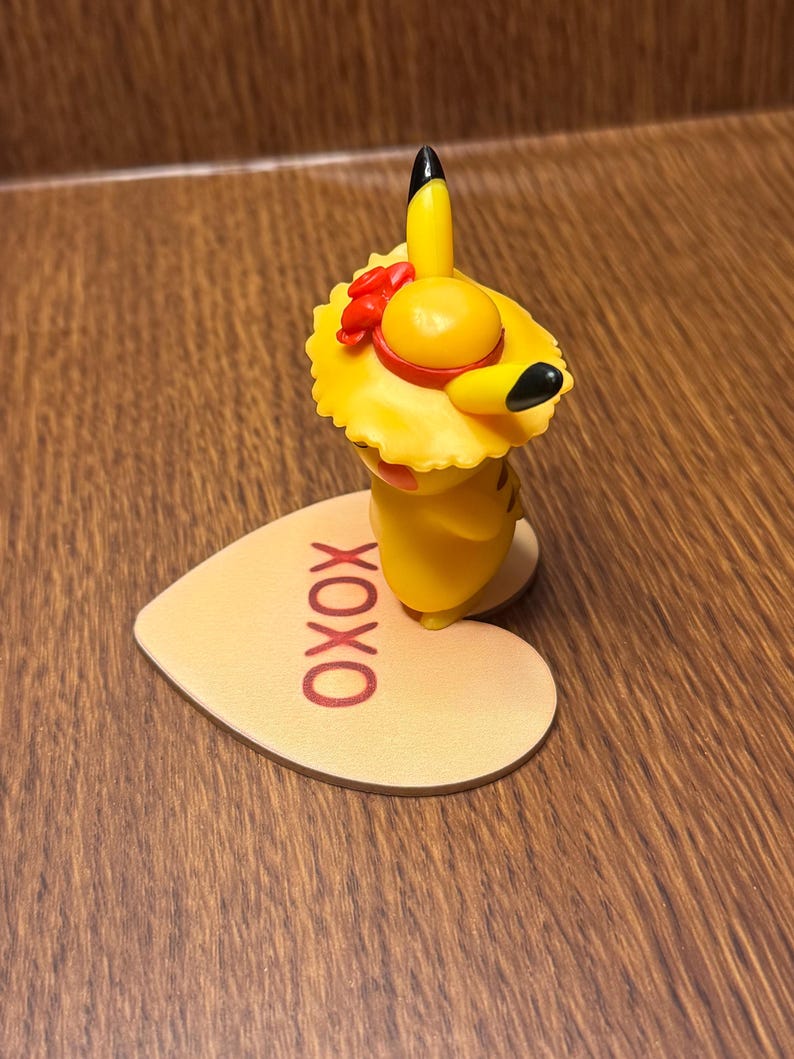 Pokemon Valentine Pikachu Heart Figure - Etsy