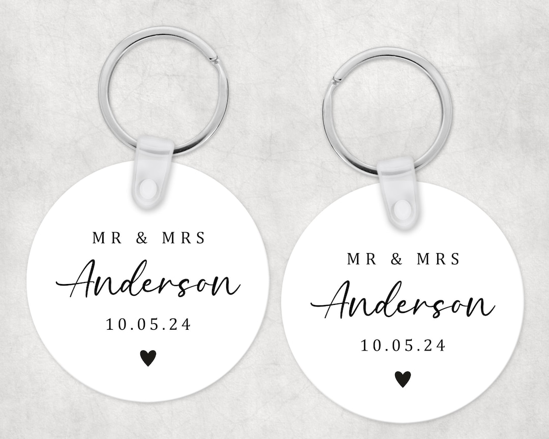 Personalised Mr & Mrs Keyring, Matching Couple Key Chains, Valentines ...