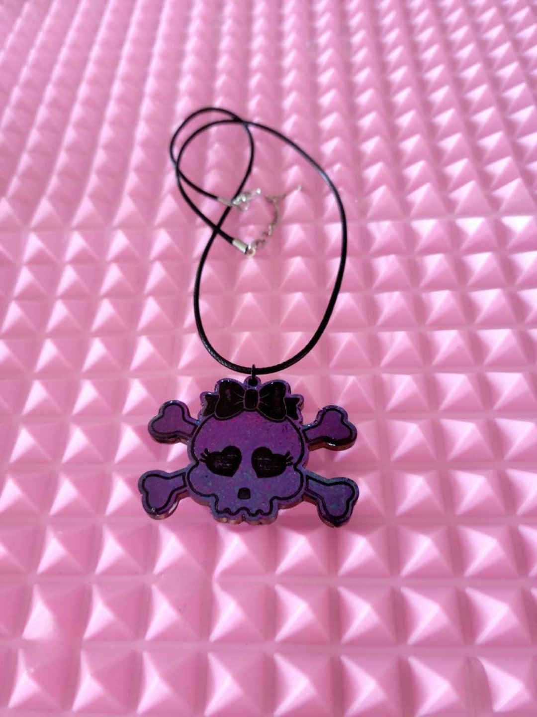 Cute Skull Necklace, Skull & Crossbones, Bow and Skull, Skull Jewelry ...