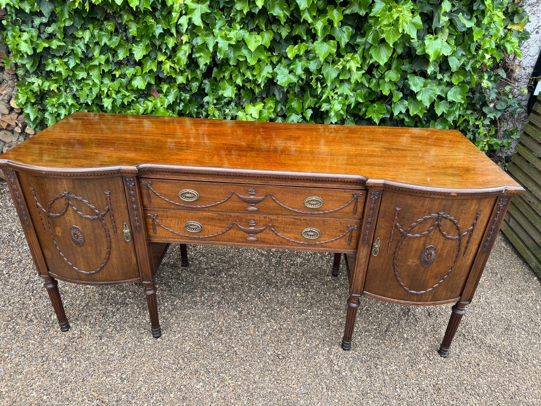 Late 19th Century Hepplewhite Design Mahogany Sideboard by Kendal Milne ...