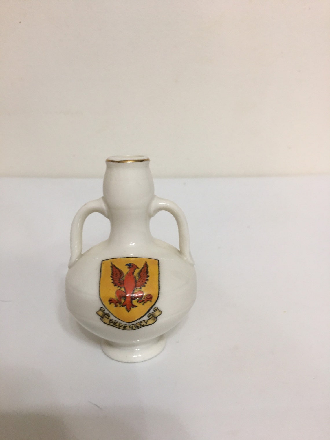 W.H. Goss Crested China Miniature Vasepevensey - Etsy