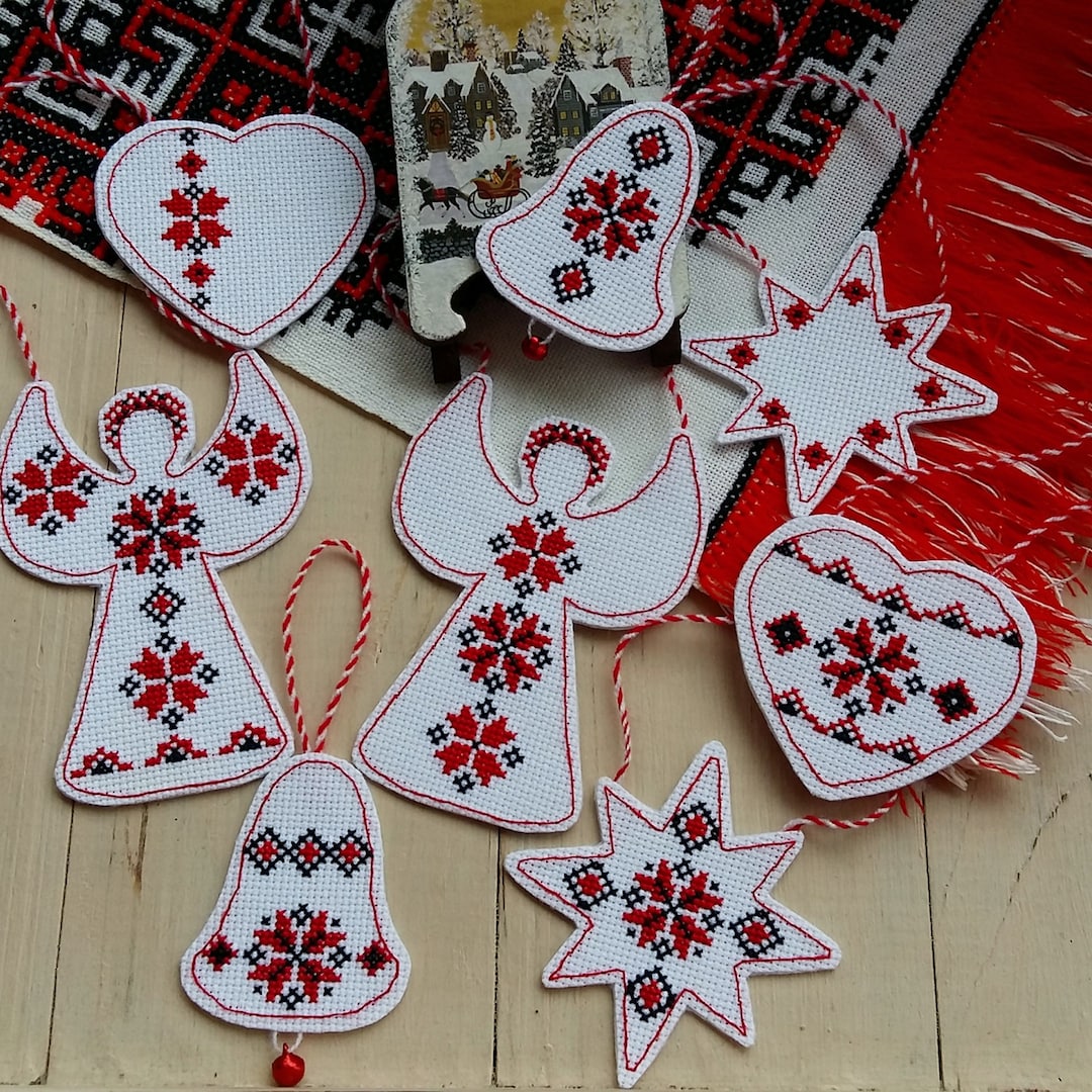 Christmas Ornament Cross Stitch Pattern: Folk Holiday Decor (PDF) - Etsy