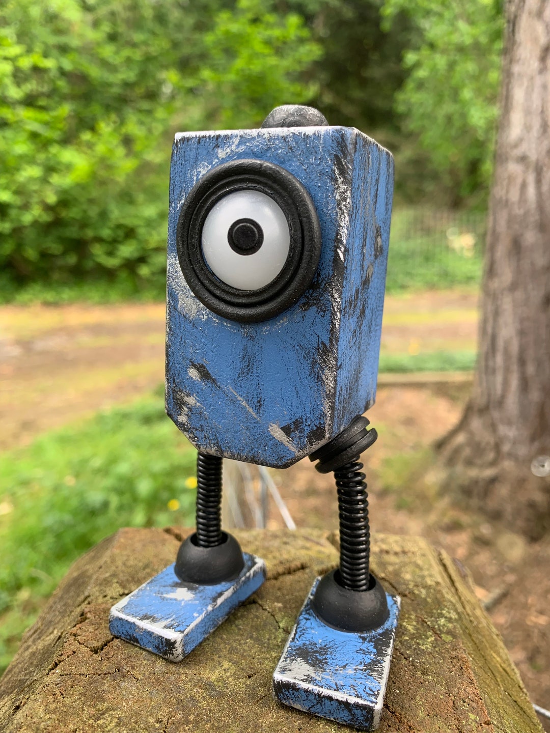 Robot. #329 Blue Eye Bot - Etsy