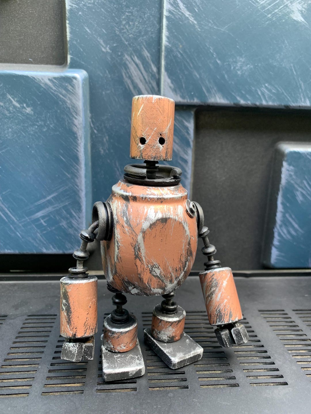 Robot. #337 Bronze Spindle Bot - Etsy