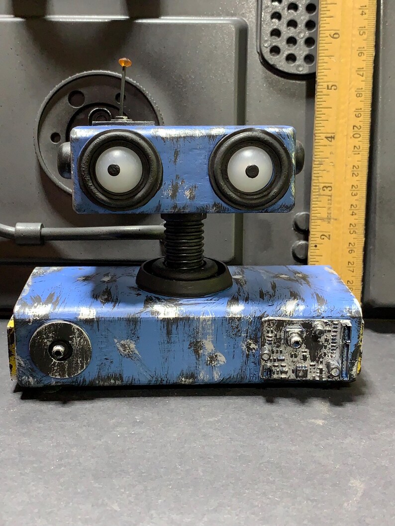 Robot. #363. Blue Blockhead Bot. - Etsy