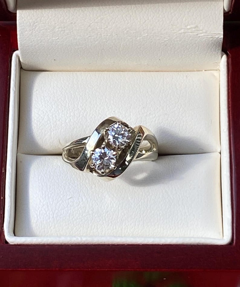 Diamond Ring 14 Karat White Gold/fancy Two Stone Diamond Ring - Toi Et ...