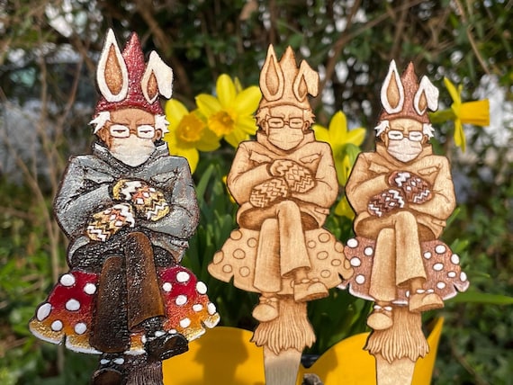 The Easter Bernie Bern in a Fern Grumpy Bernie Garden - Etsy