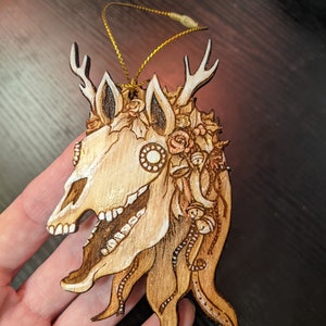 Mari Lwyd Ornament: Hand-stained Baltic Birch Cryptid Christmas - Etsy