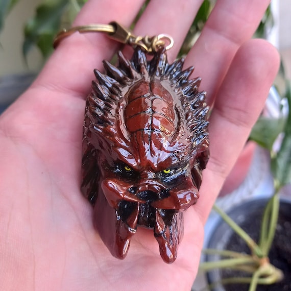 Keychain Predator Head - Etsy