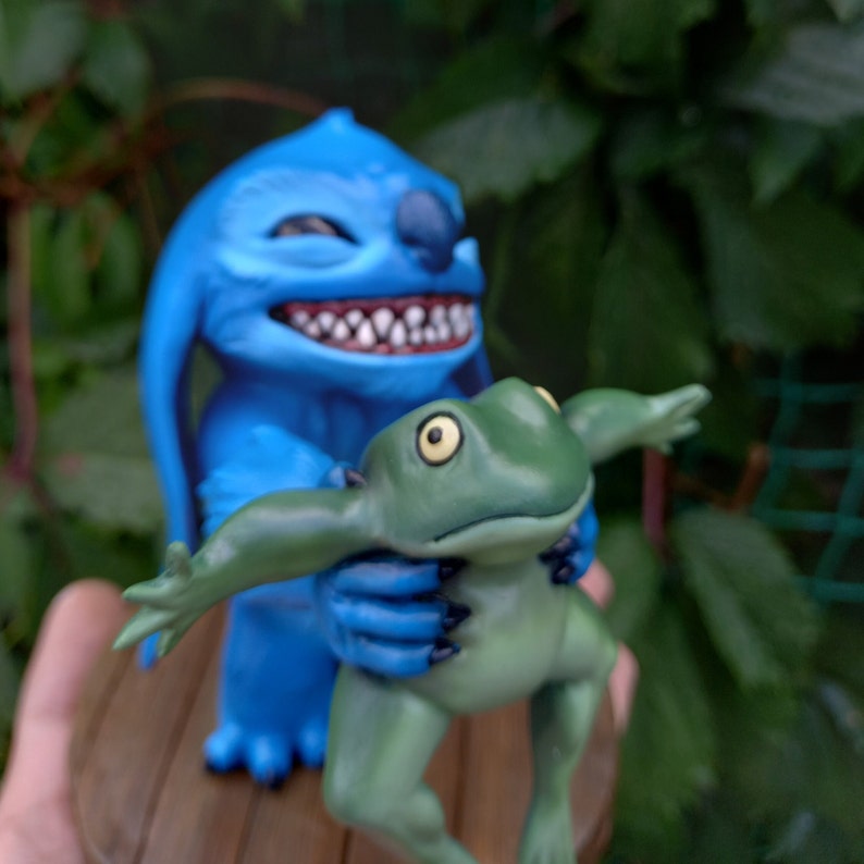 Stitch and Frog - Etsy