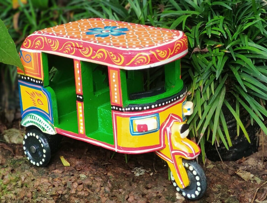 Rare 8 Inch Long Handmade Indian Tuk Tuk Rickshaw With Ornate Rooftop L ...