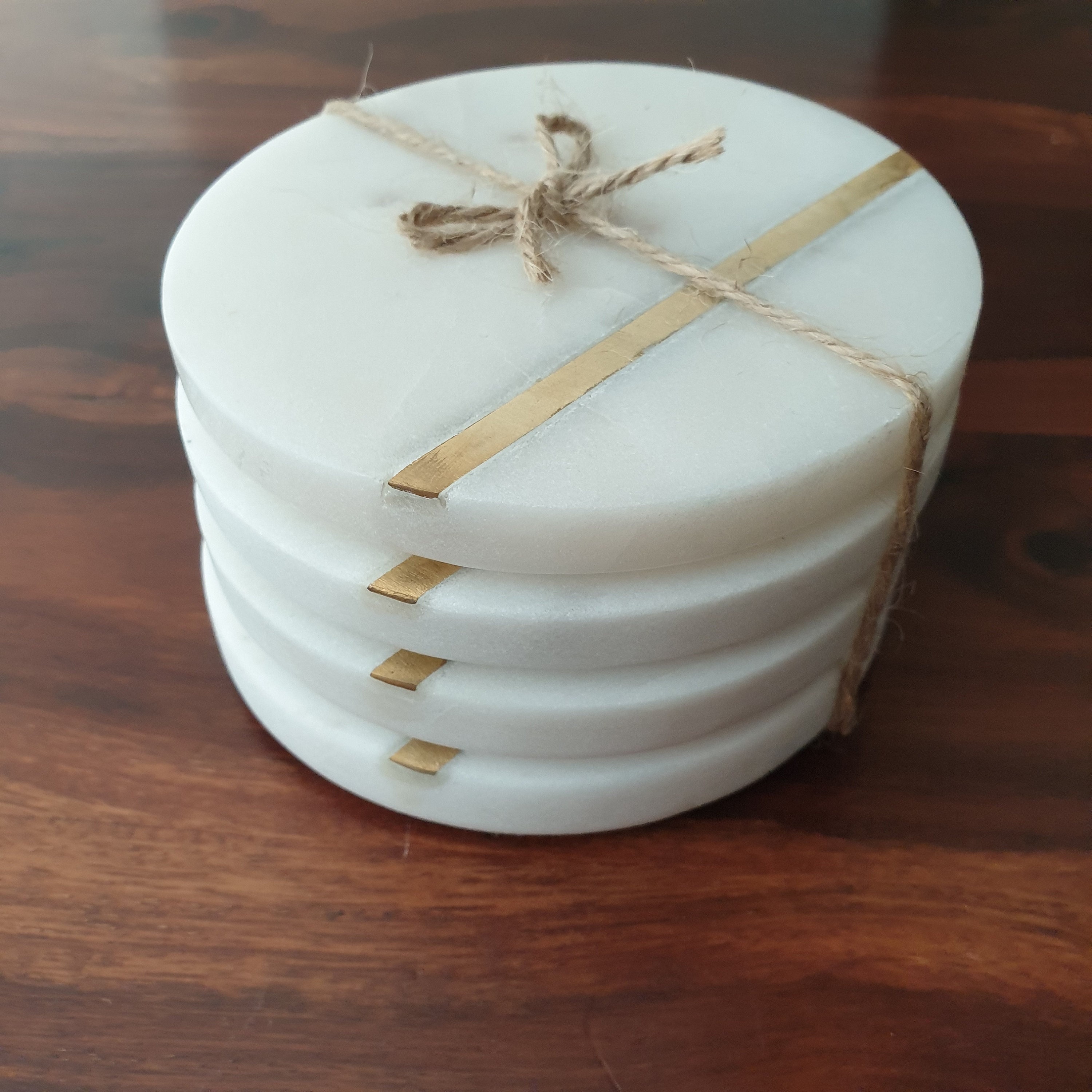Classic White Marble With Golden Strip Coaster Set of 4 L Round ...