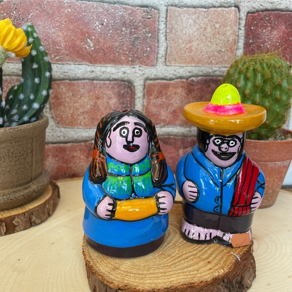 Mexican Salt and Pepper Shakers - Etsy