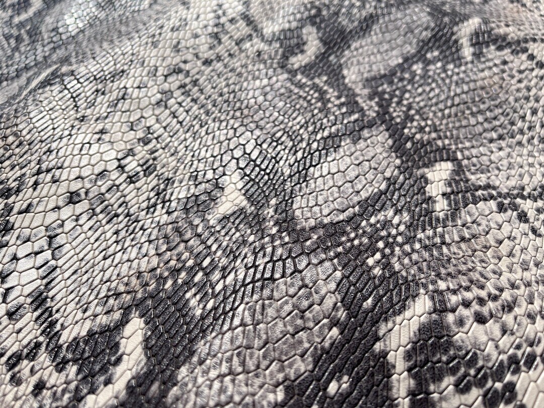 Snake Print Calfskin for Craft, Upholstery Leather Fabric, for Seat ...