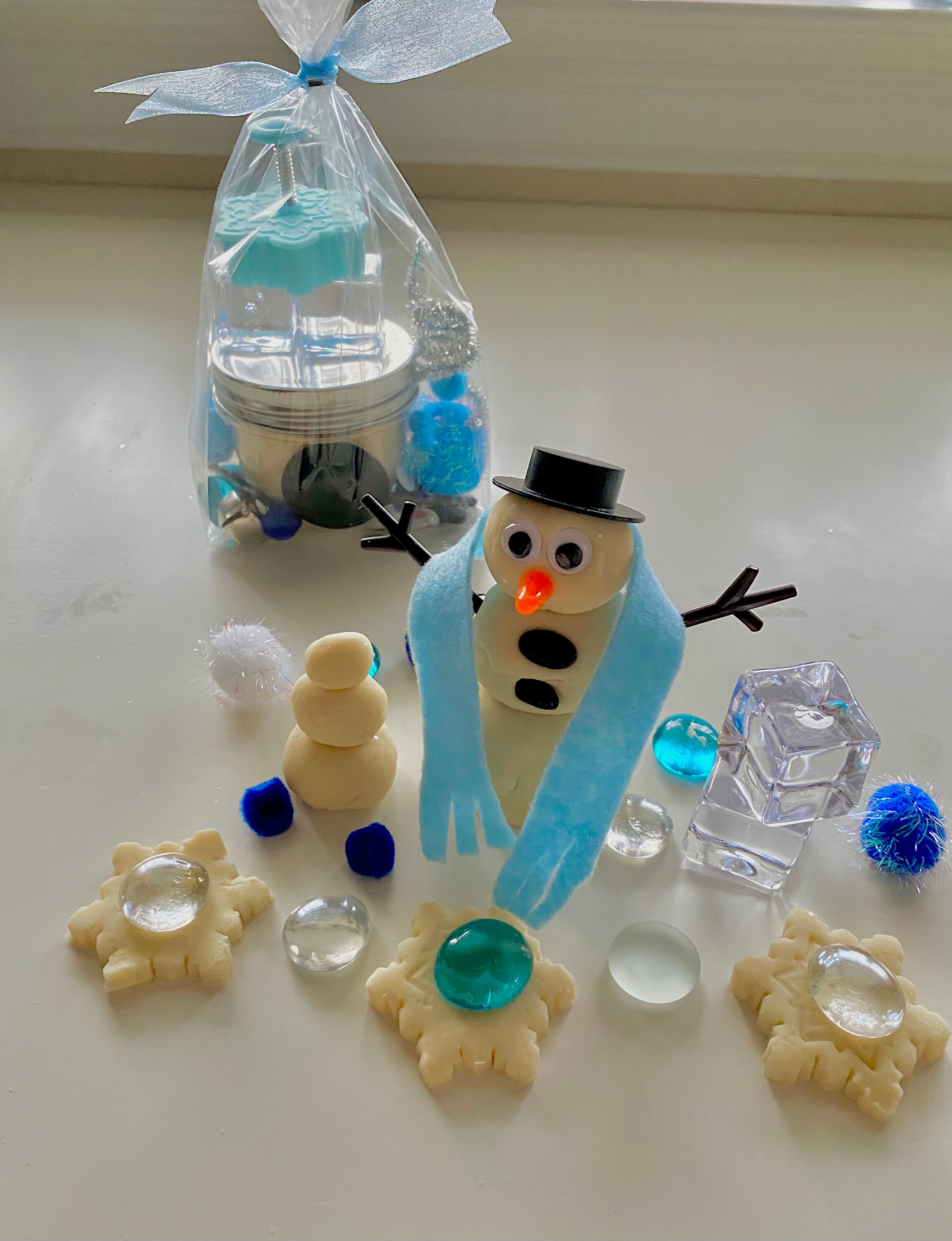 Snowman Playdough Kit - Etsy
