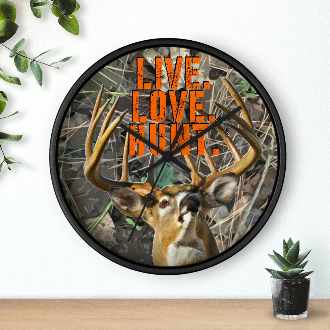 Whitetail Deer Clock for Men, Deer Hunting Clock for Dad, Deer Hunting ...